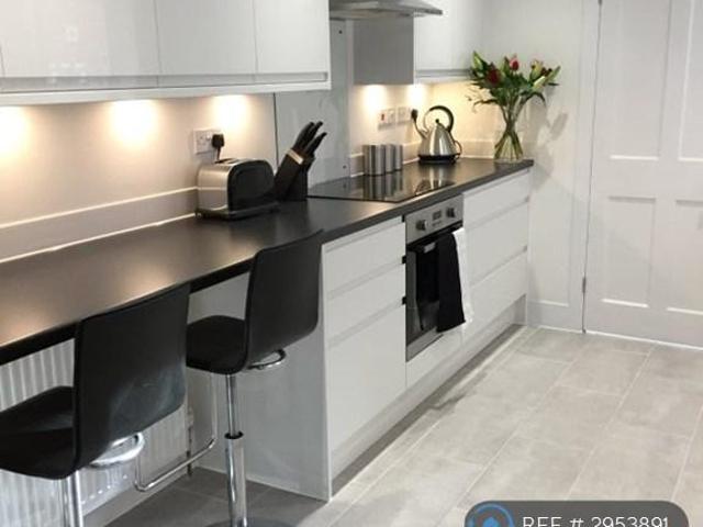 1 bedroom house share to rent