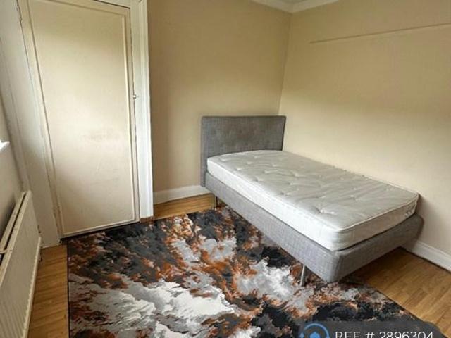 1 bedroom house share to rent