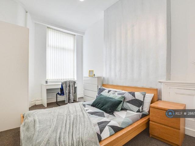 1 bedroom house share to rent