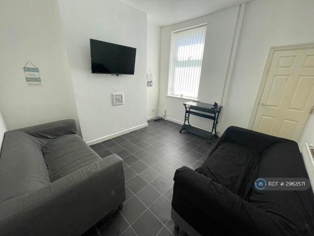1 bedroom house share to rent