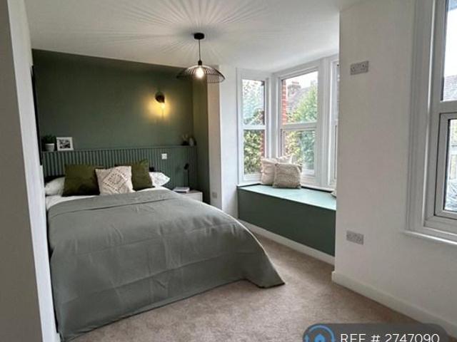 1 bedroom house share to rent