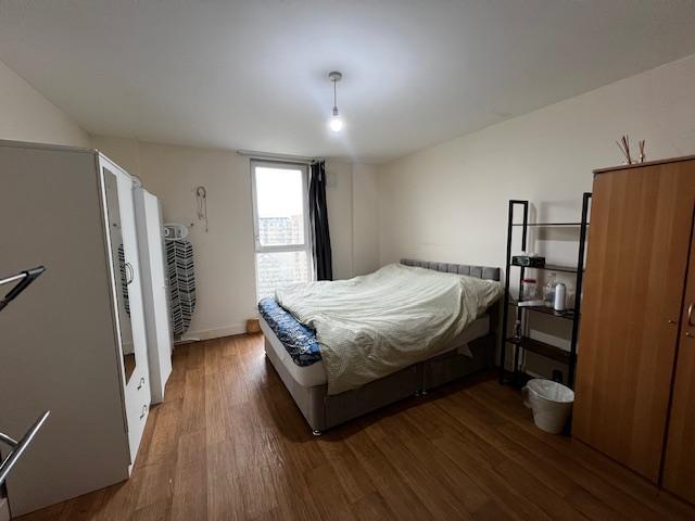 1 bedroom house share to rent