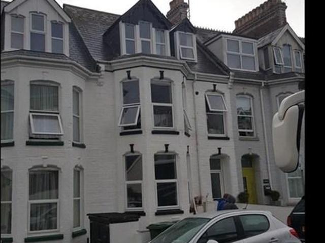 1 bedroom house share to rent