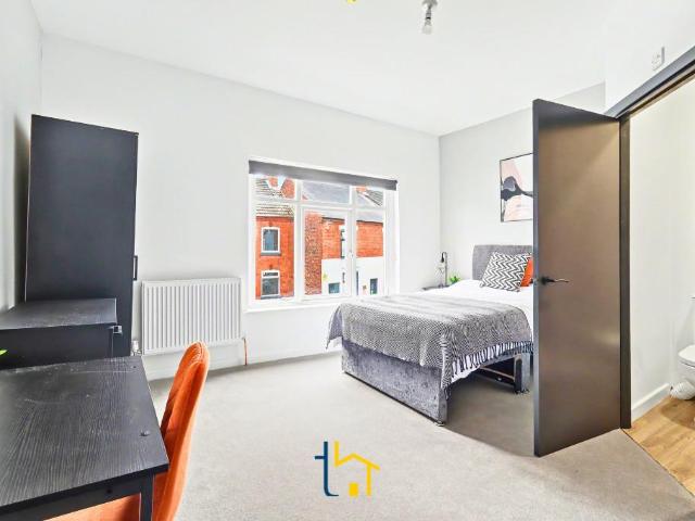 1 bedroom house share to rent