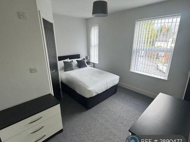 1 bedroom house share to rent