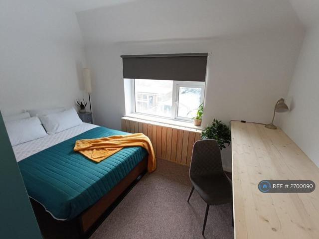 1 bedroom house share to rent