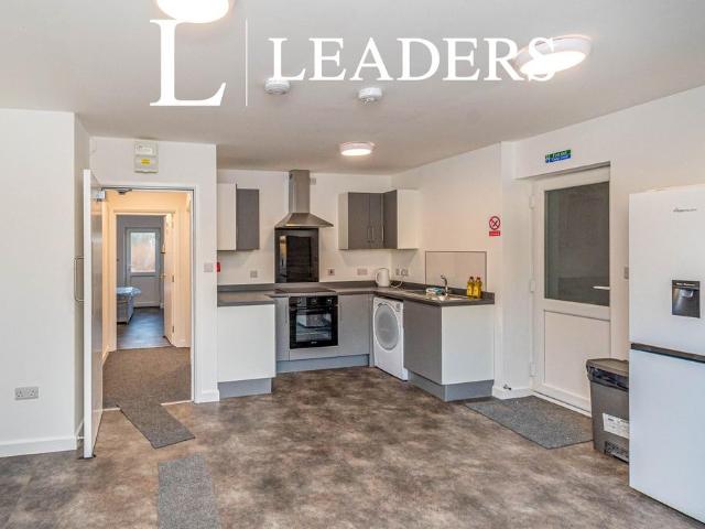 1 bedroom house share to rent