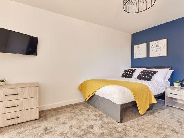 1 bedroom house share to rent