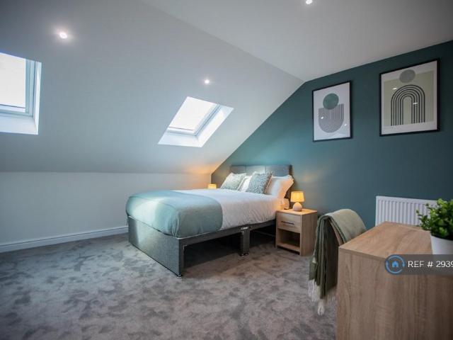1 bedroom house share to rent