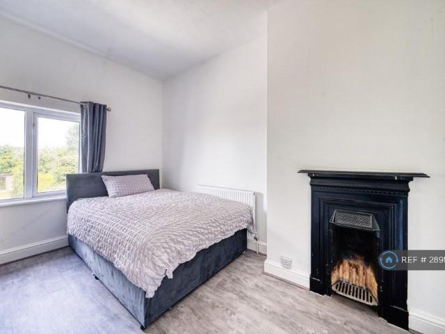 1 bedroom house share to rent