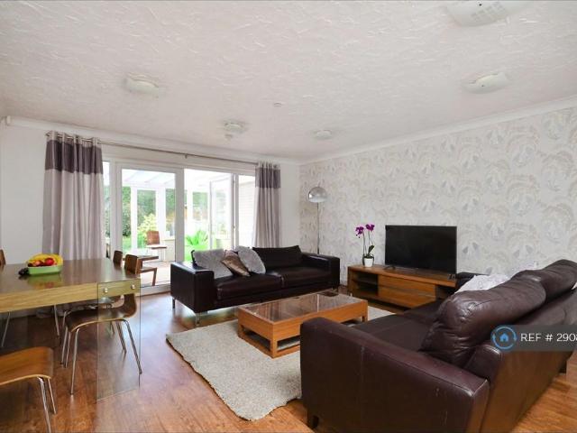 1 bedroom house share to rent