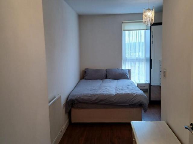 1 bedroom house share to rent