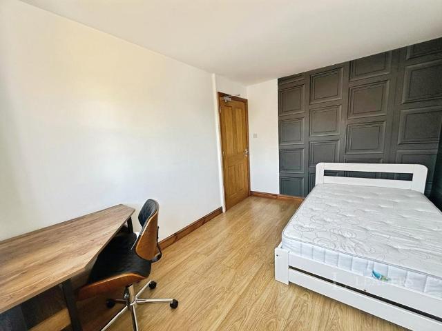1 bedroom house share to rent