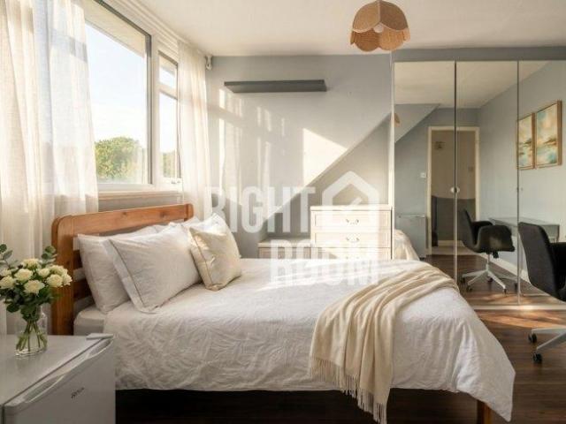 1 bedroom house share to rent