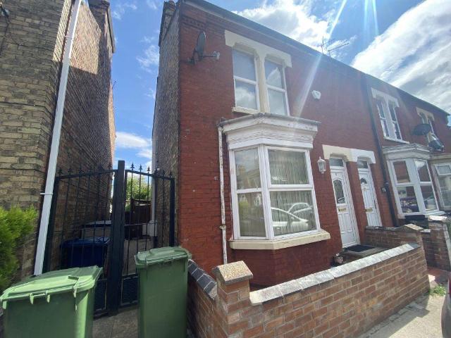 1 bedroom house share to rent
