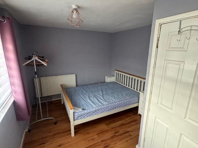 1 bedroom house share to rent