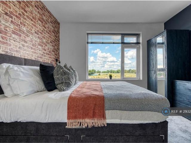 1 bedroom house share to rent
