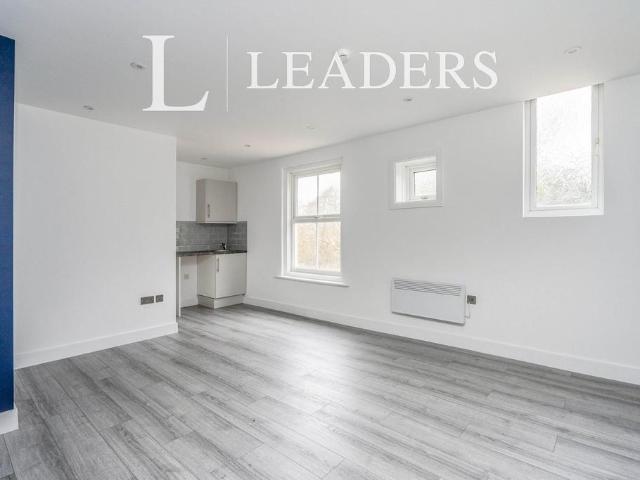 1 bedroom house share to rent