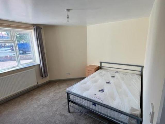 1 bedroom house share to rent