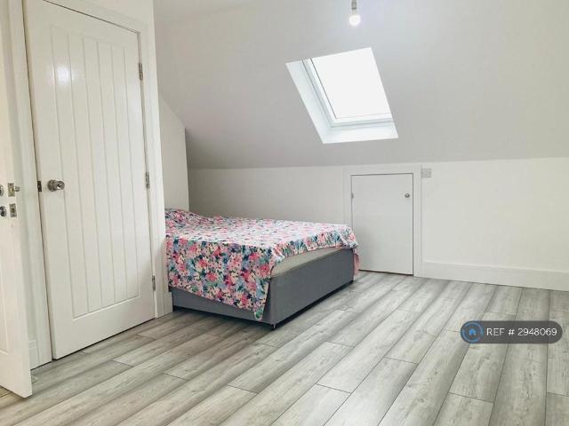 1 bedroom house share to rent
