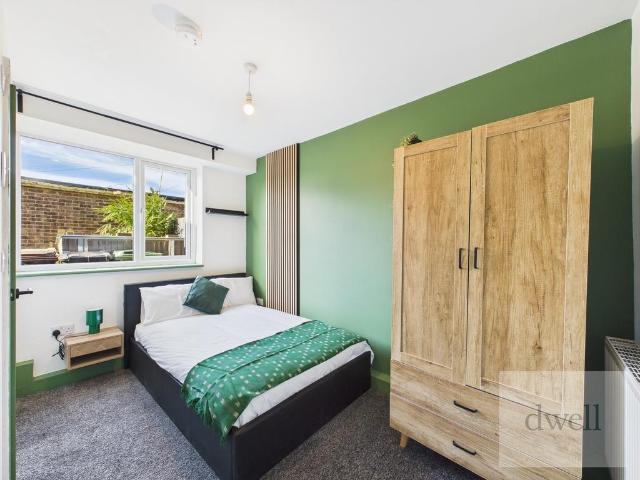 1 bedroom house share to rent