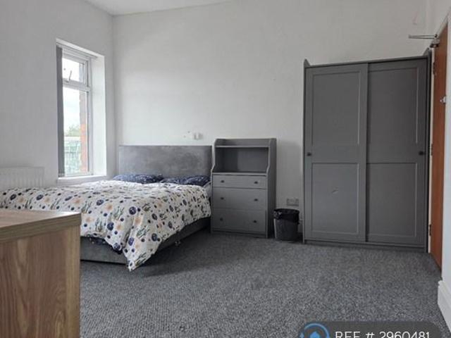 1 bedroom house share to rent