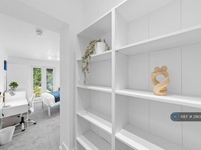 1 bedroom house share to rent