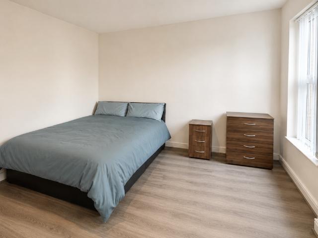 1 bedroom house share to rent