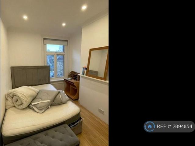 1 bedroom house share to rent
