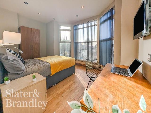 1 bedroom house share to rent