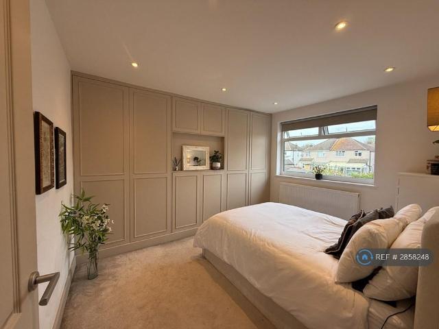 1 bedroom house share to rent