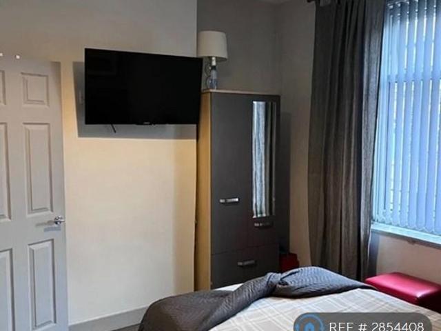 1 bedroom house share to rent