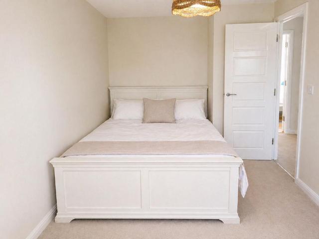 1 bedroom house share to rent