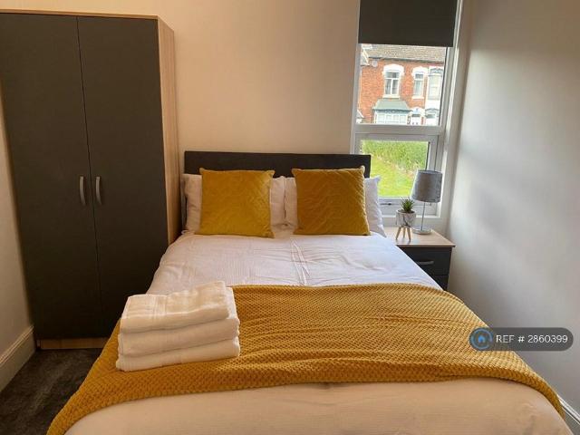 1 bedroom house share to rent