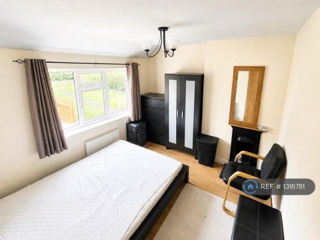 1 bedroom house share to rent