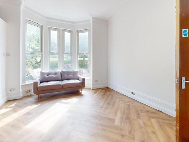 1 bedroom house share to rent