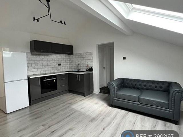 1 bedroom house share to rent