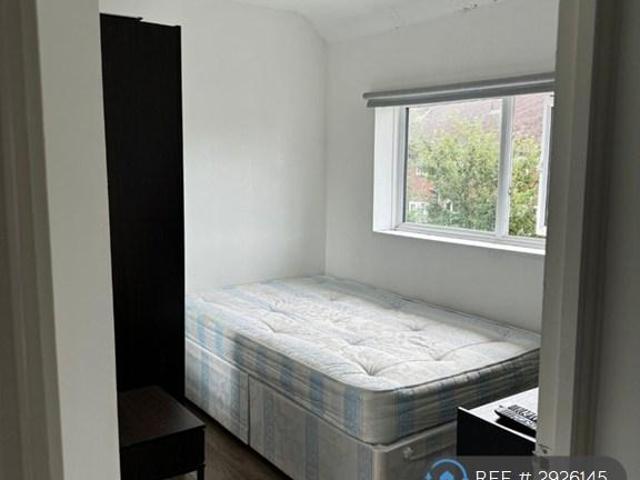 1 bedroom house share to rent