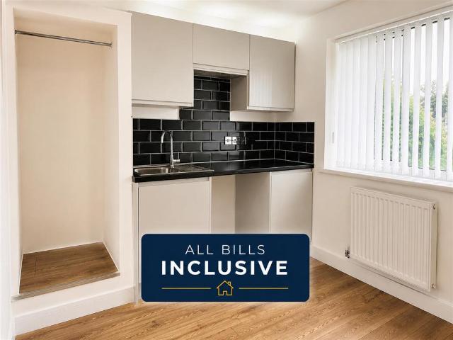 1 bedroom house share to rent
