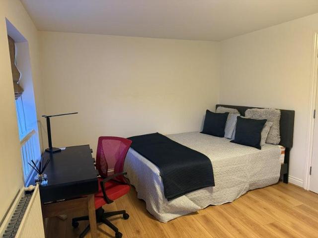 1 bedroom house share to rent