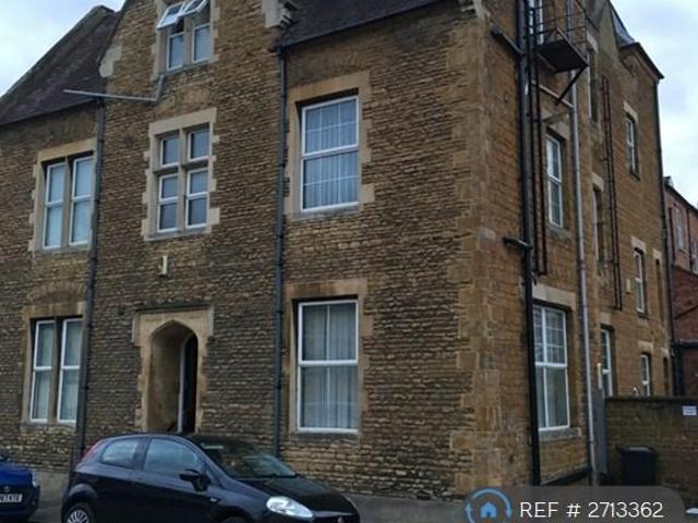 1 bedroom house share to rent