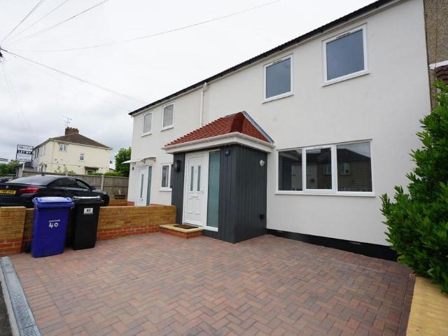 1 bedroom house share to rent
