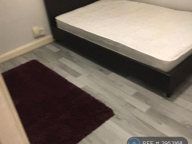 1 bedroom house share to rent
