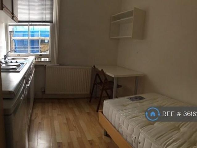 1 bedroom house share to rent