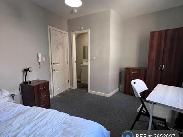 1 bedroom house share to rent