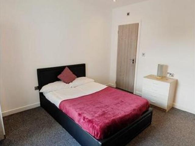 1 bedroom house share to rent
