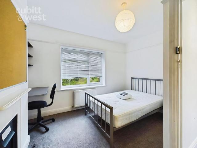 1 bedroom house share to rent