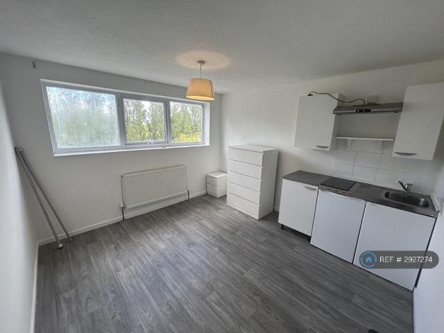 1 bedroom house share to rent