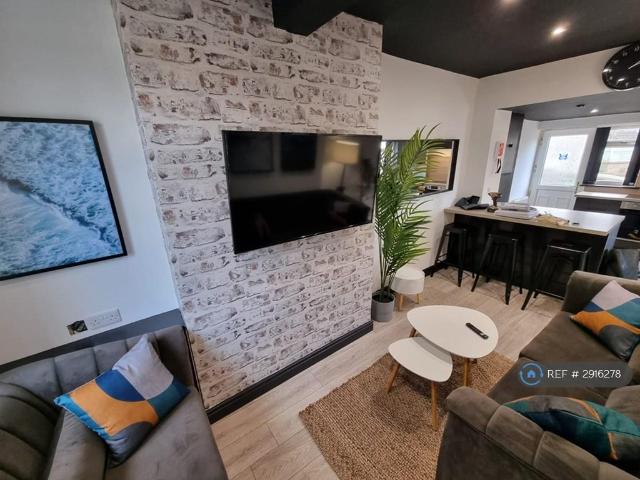 1 bedroom house share to rent