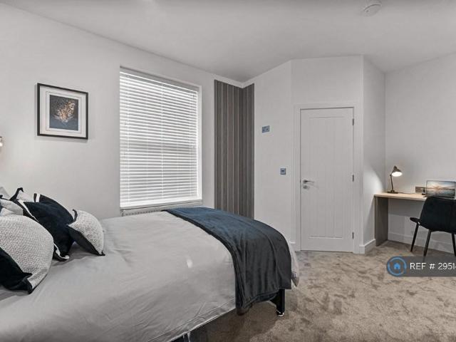 1 bedroom house share to rent